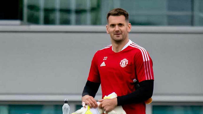 Heaton ra mắt, Man United bước vào tập luyện chuẩn bị cho mùa giải mới ...