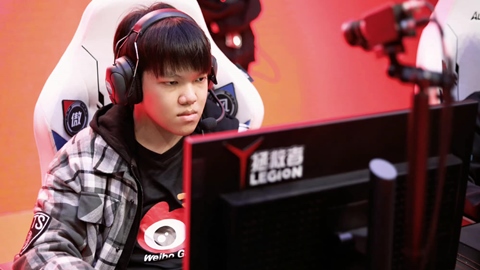 Weibo Gaming sắp giữ chân Angel và Huanfeng? - Bongdaplus.vn