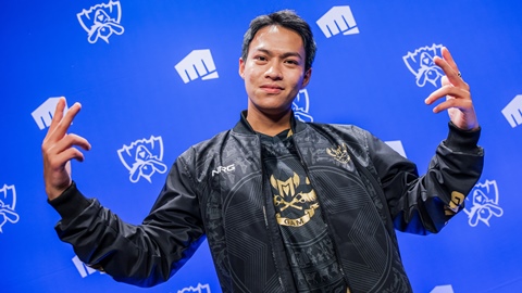 Bie gia nhập Team Whales? - Bongdaplus.vn