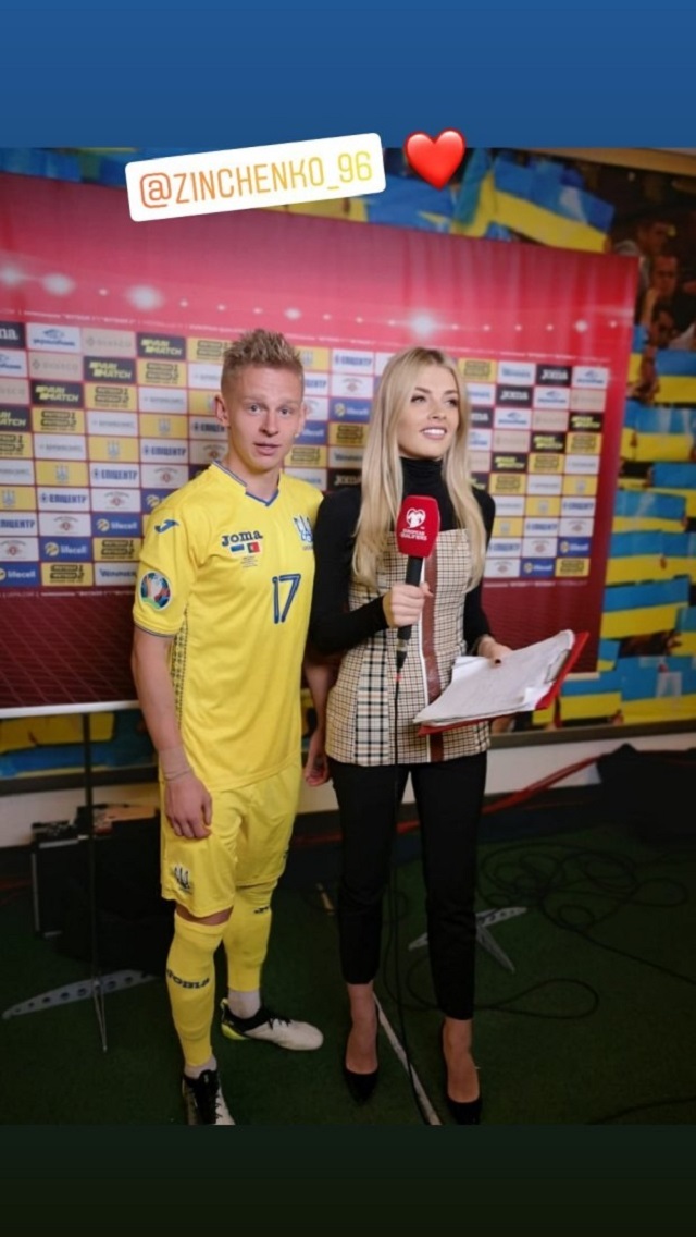 Zinchenko mặc quần đùi…cầu hôn vợ - Bongdaplus.vn