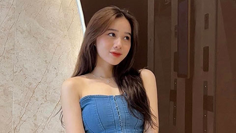 Bạn gái Nhâm Mạnh Dũng mặc áo cúp ngực đầy gợi cảm - Bongdaplus.vn