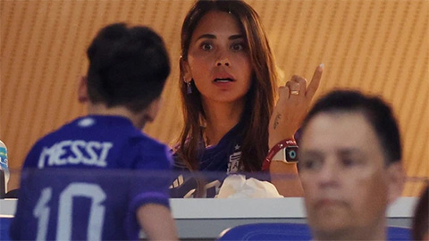 Lộ cuốn sách vợ chồng Messi dùng để nuôi dạy con cái - Bongdaplus.vn