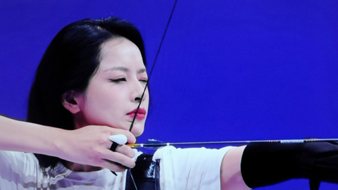 Chi Pu giành điểm số cực cao khi thi bắn cung ở Trung Quốc - Bongdaplus.vn