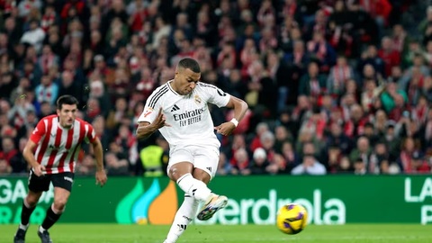 Kylian Mbappe đang khoác áo Real Madrid là ‘hàng fake’? - Bongdaplus.vn