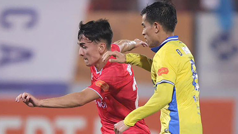 Brandon Ly trình làng V.League, HLV châu Âu động viên - Bongdaplus.vn