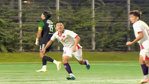 U18 Việt Nam thua đậm K-League U18 All Star trong ngày ra quân Seoul ...