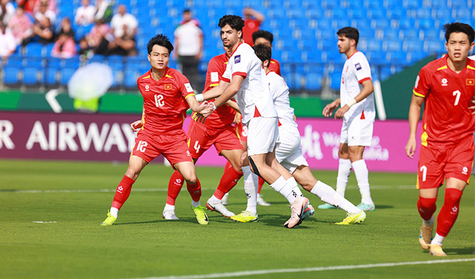 U23 Việt Nam sớm hưởng lợi từ trọng tài Hàn Quốc và VAR - Bongdaplus.vn